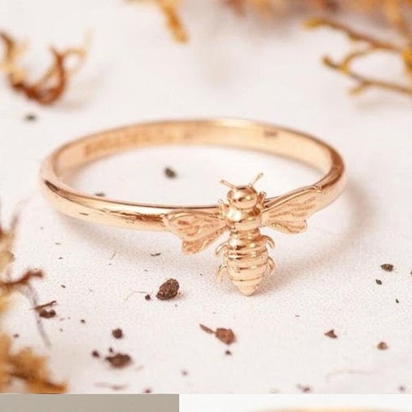 Bee Stacking Ring - Etsy