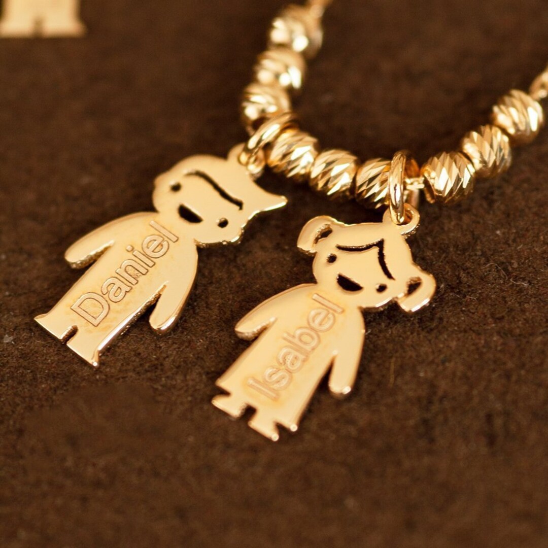 14k Gold Mother’s Necklace With Engraved Children Charms, Personalized ...