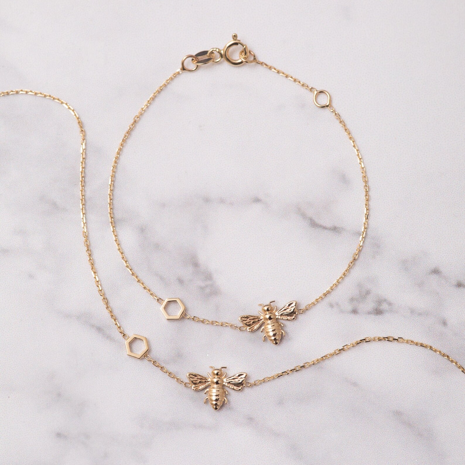 14K 18K Solid Gold Bee Bracelet With Honeycomb Dainty - Etsy