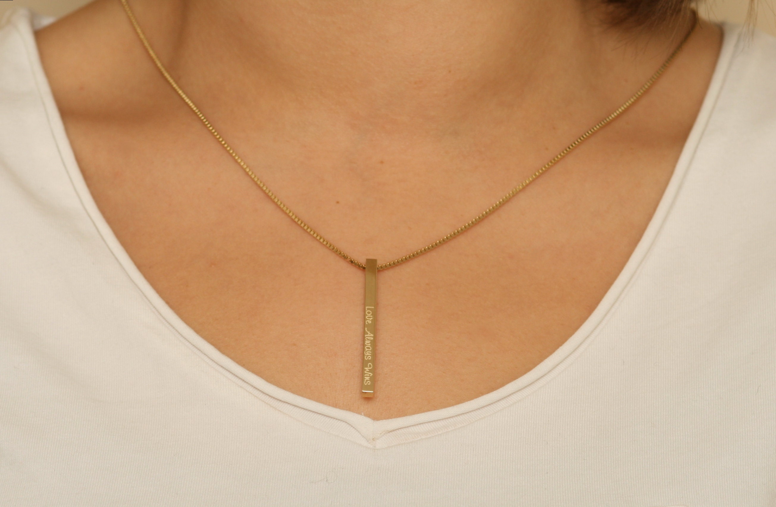 14k Solid Gold Box Chain Name Necklace, Custom Engrave Vertical Bar ...