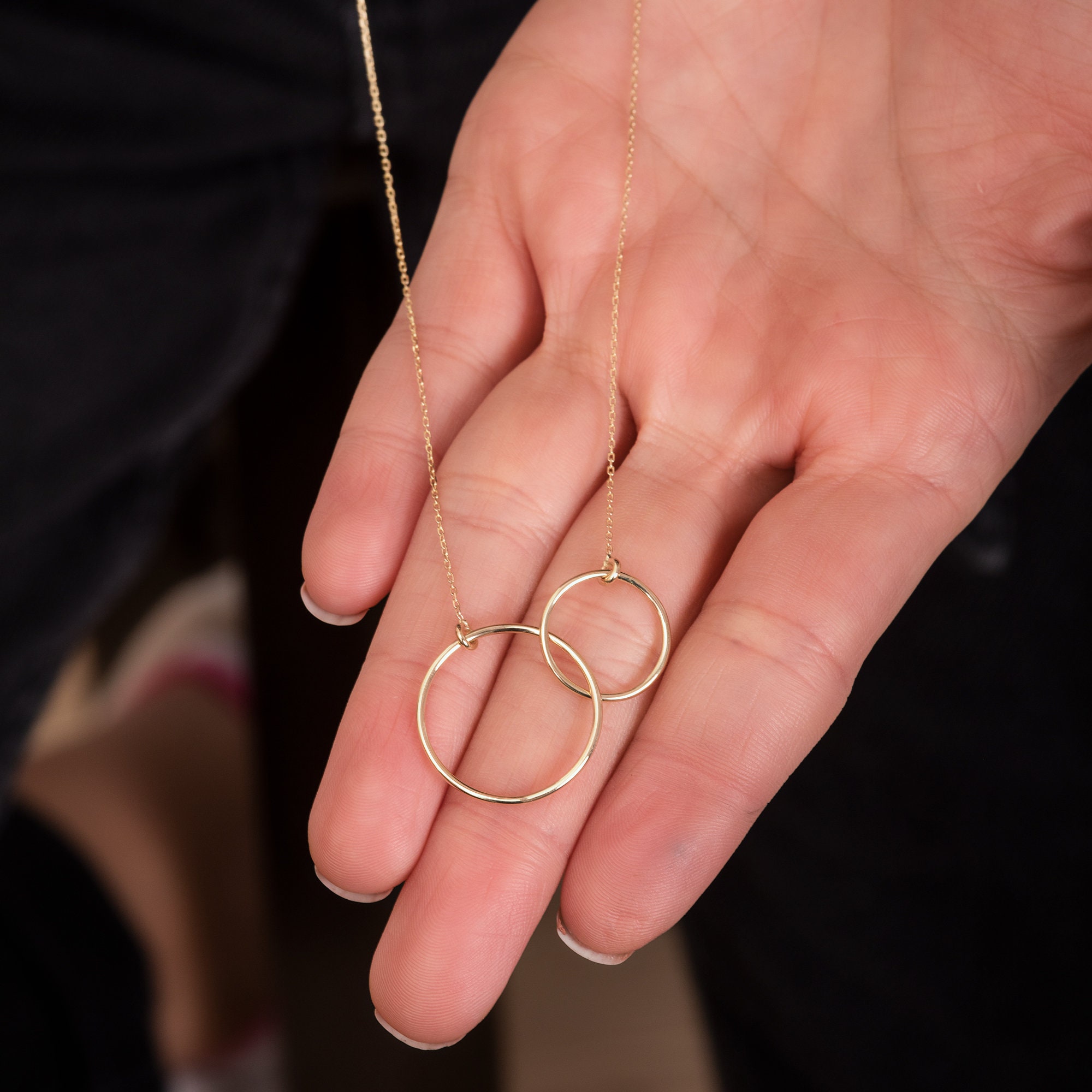 14K 18K Gold Interlocking Double Circle Necklace Entwined - Etsy