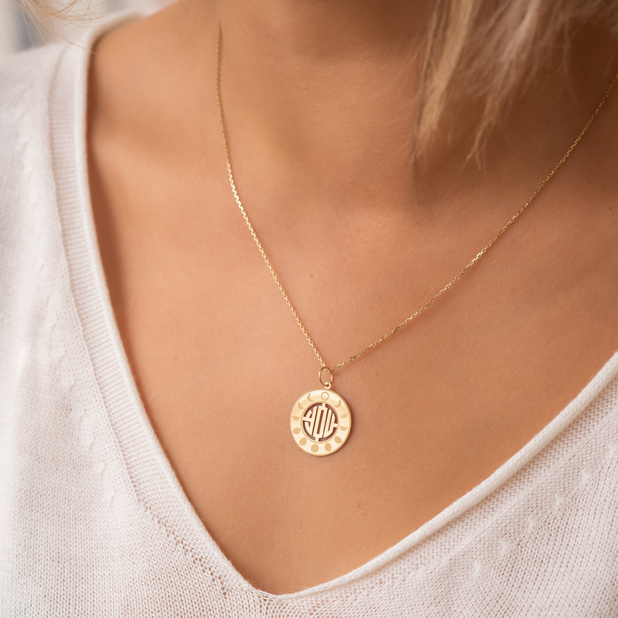 14K Solid Gold Moon Phase Monogram Necklace Personalized Moon - Etsy
