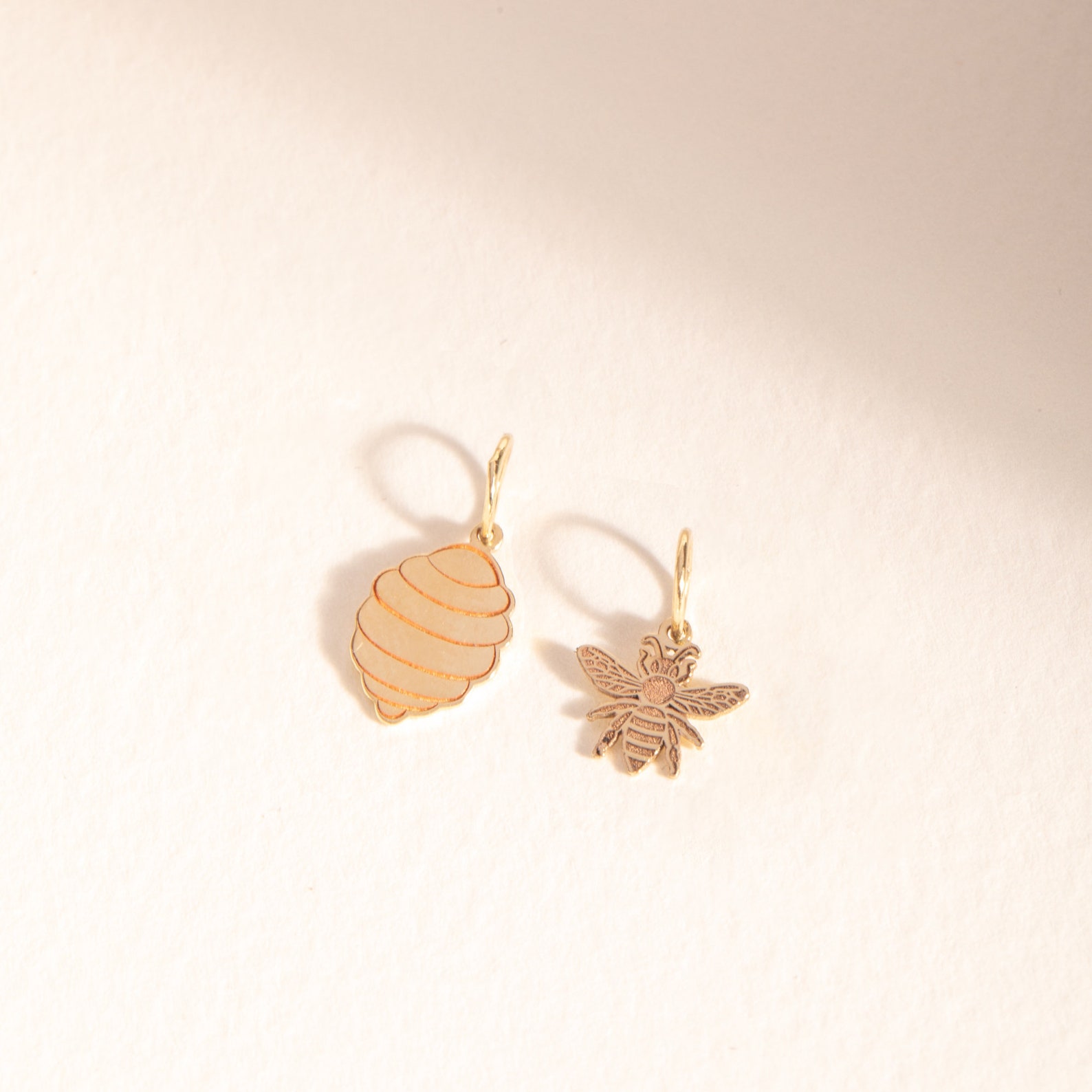 Tiny Bee Pendant, Beehive Charm for Women, 14K 18K Solid Gold Dainty ...