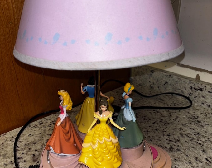 Disney Princess Animated Talking Lamp Dancing Cinderella Snow White ...