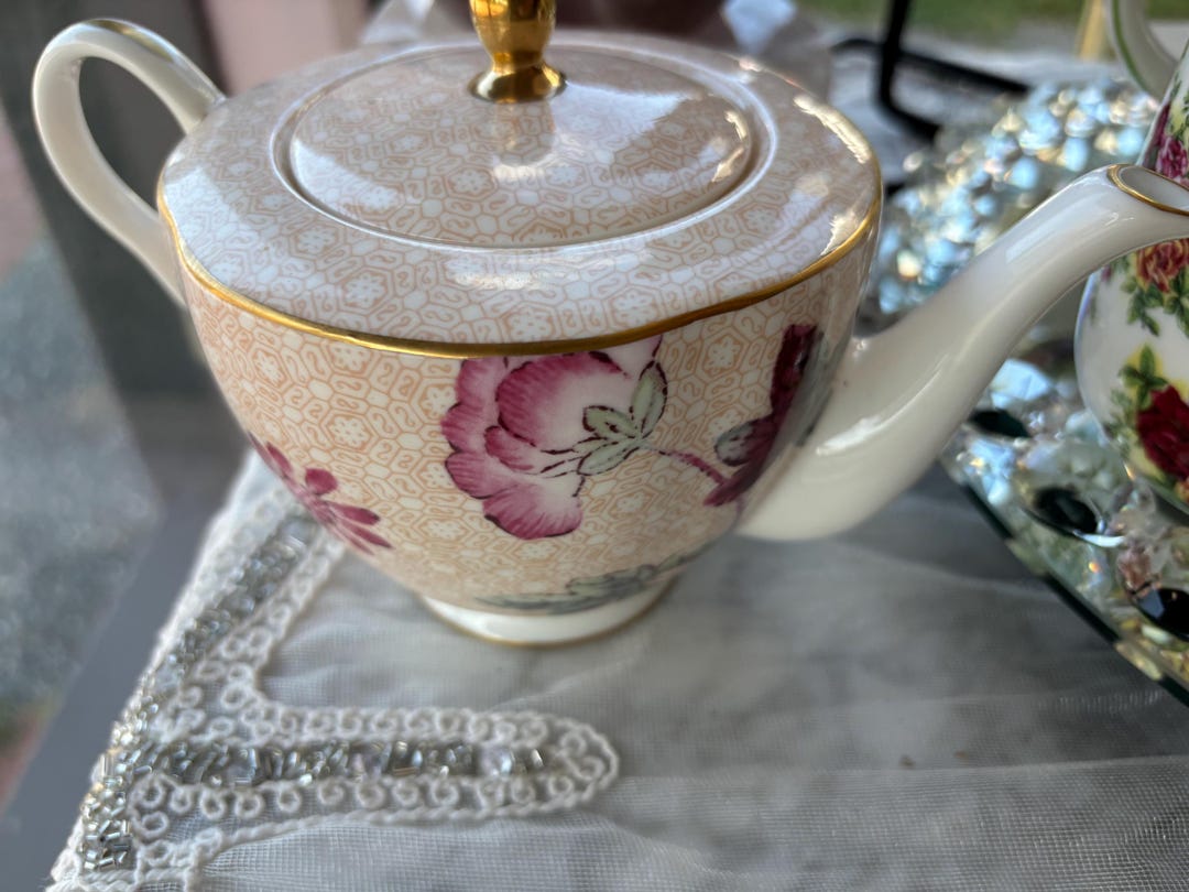 Wedgwood Harlequin Cuckoo Tea Story 12-1/2-ounce Teapot Small Mini - Etsy