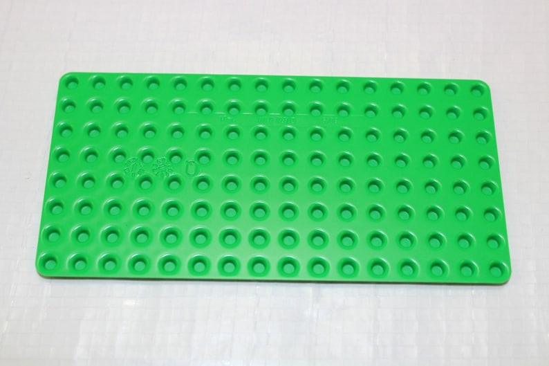 Genuine LEGO Base Plates - LOT of 4 - Small 8x16 Peg - 5" X 2.5 ...