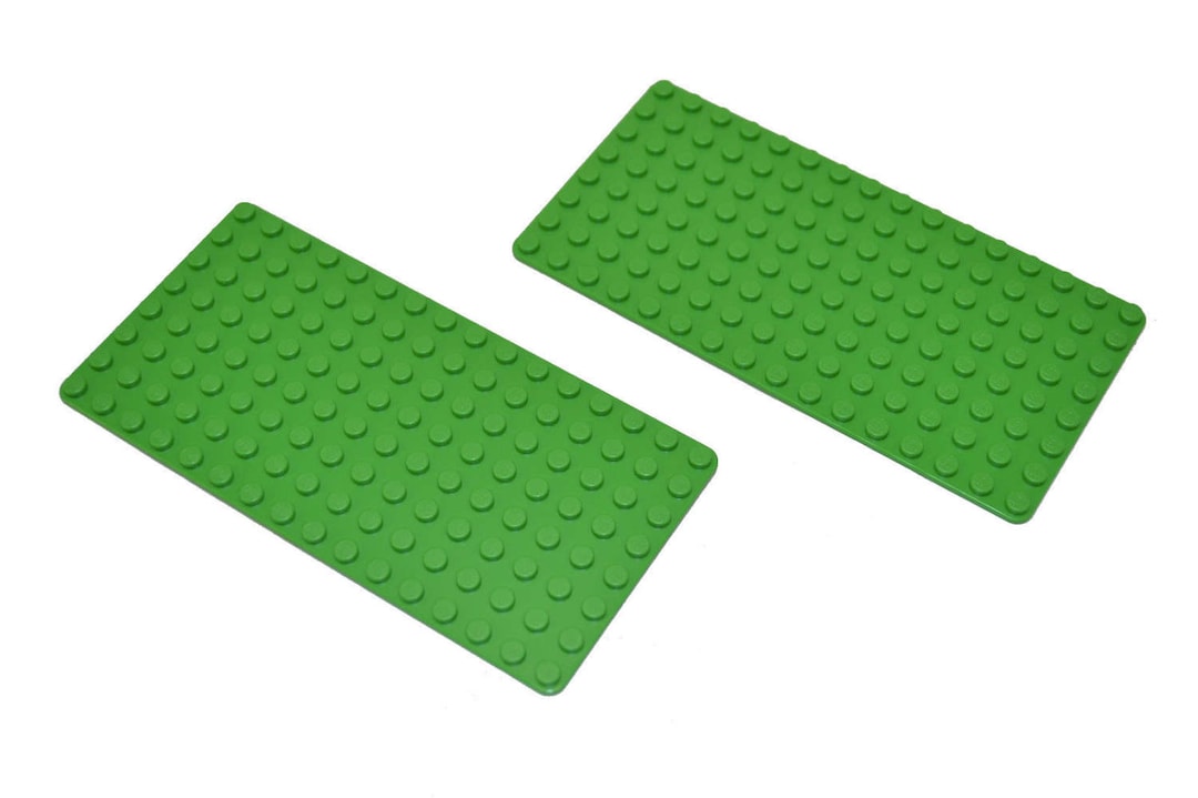 Genuine LEGO Base Plates - LOT of 2 - Small 8x16 Peg - 5" X 2.5 ...