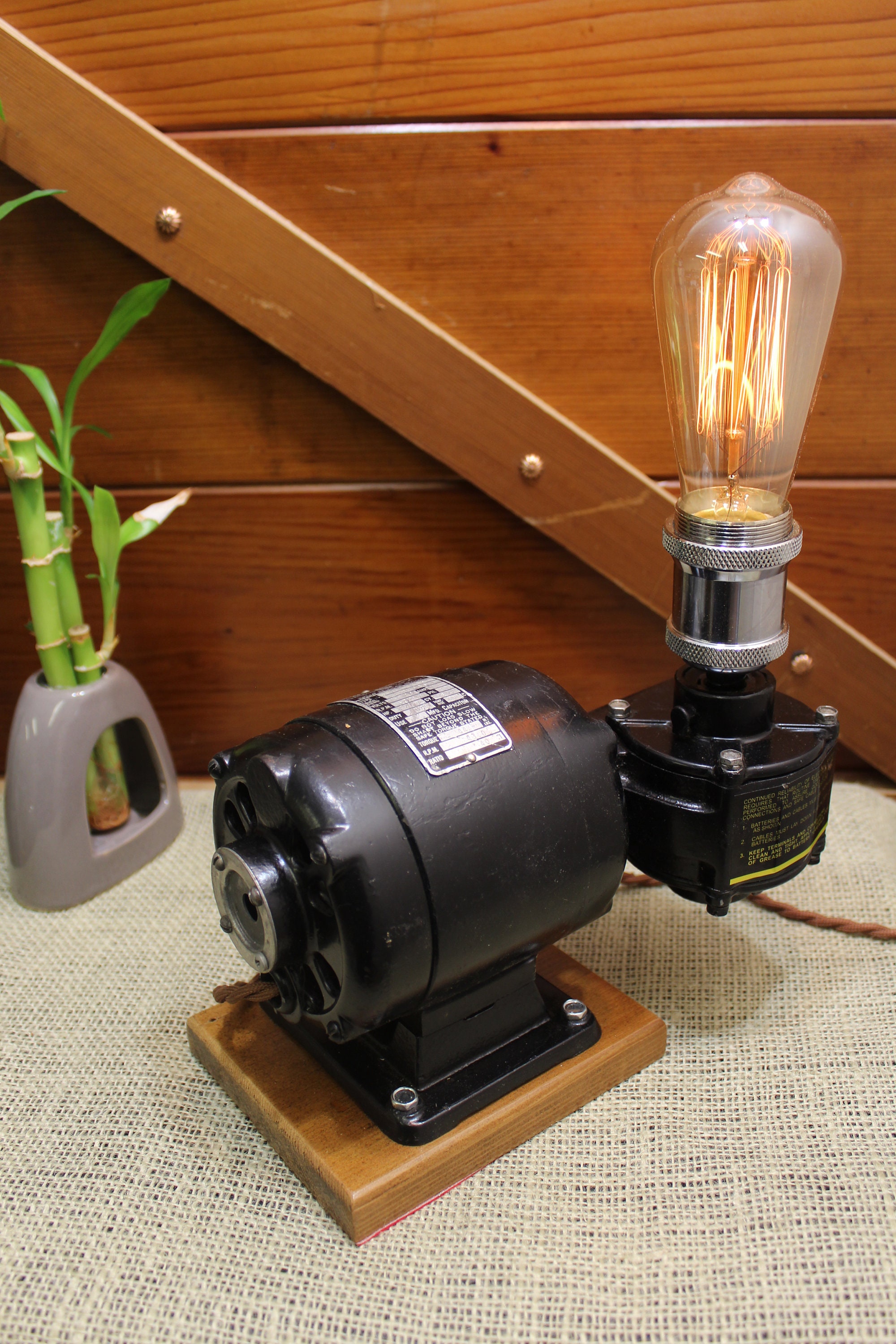 Steampunk Dynamo Touch Lamp. - Etsy.de