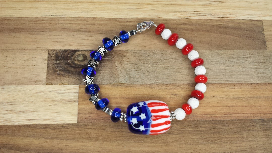 USA Flag Lampwork Bead Bracelet, Flag Bead, Glass Flag Bead 7" Long ...