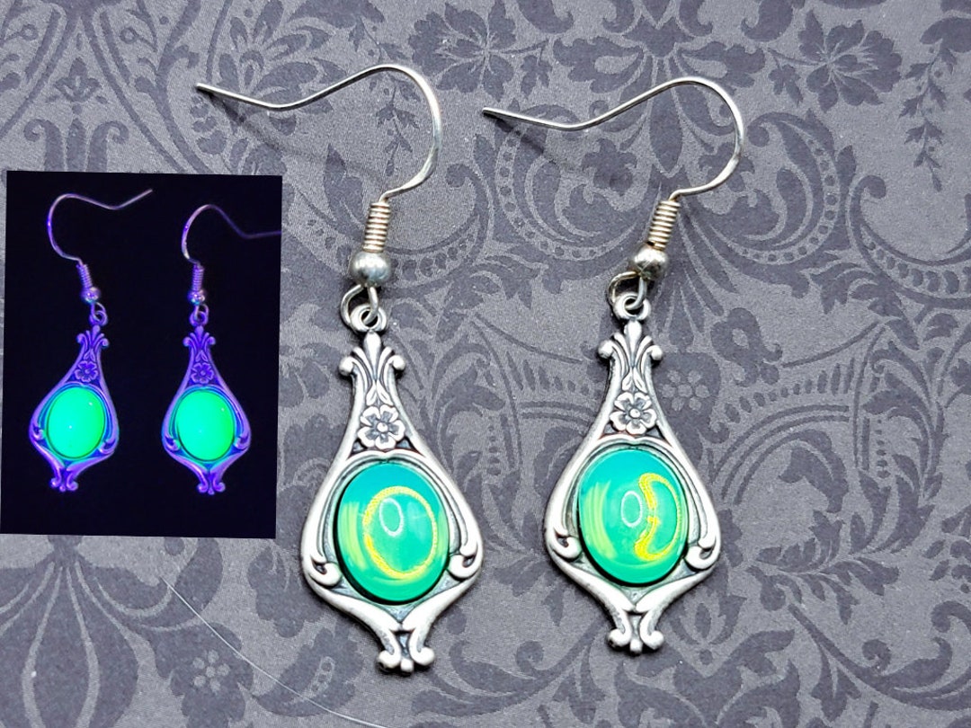 Art Nouveau Uranium Glass Earrings Blue Green Mermaid Opalescent Silver ...