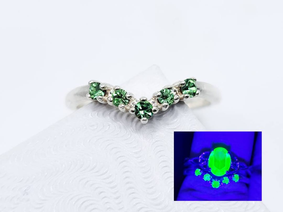 925 10k 14k Uranium Glass Ring Chevron Fitted Wedding Band Green - Etsy