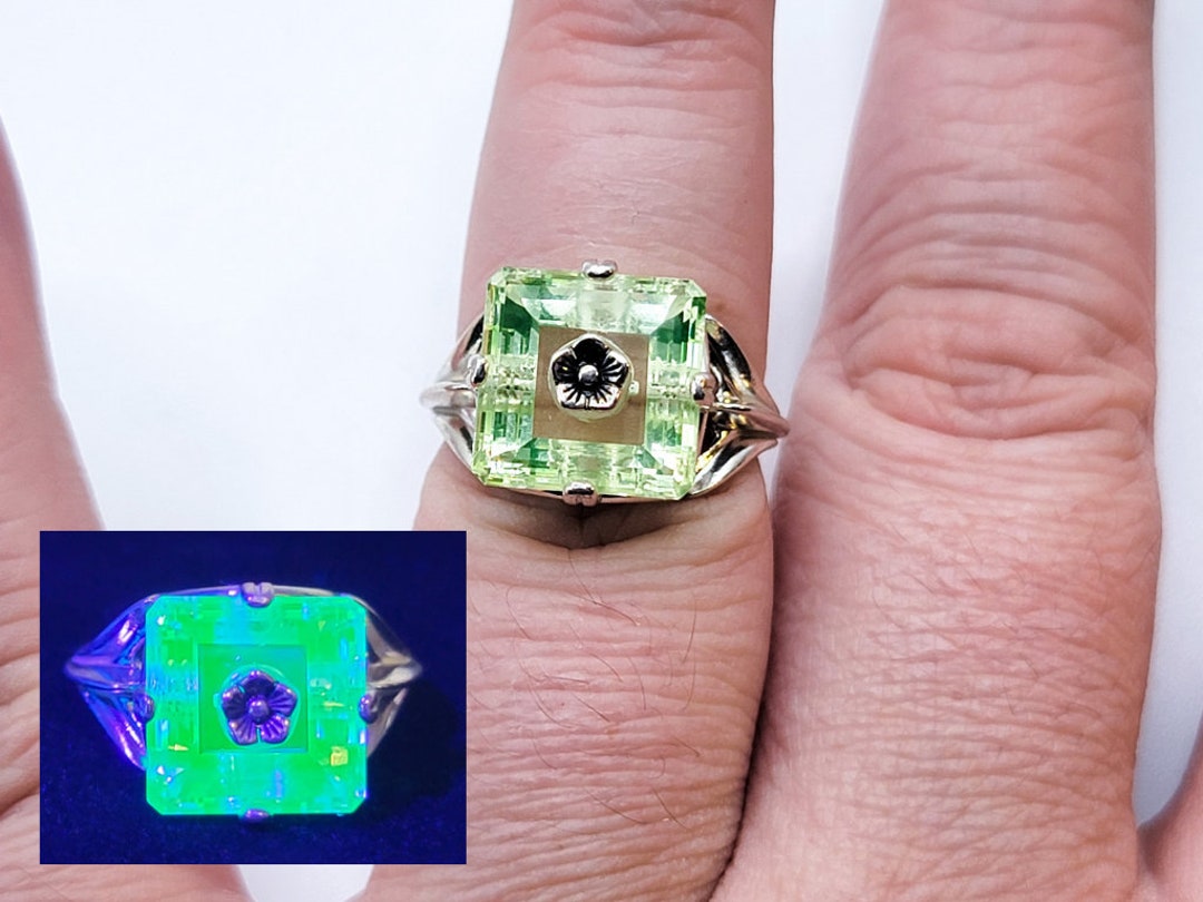 Sterling UV Spinel Ring Flower Accent Fluorescent Gem 925 Silver ...