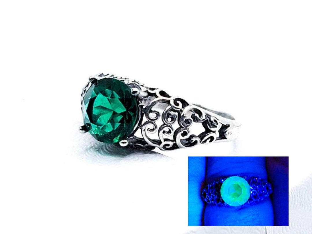 Sterling Uranium Glass Ring Rare Dark Green Tourmaline Color 925 Silver ...