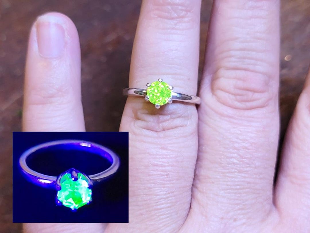 Sterling Luag Ring UV Reactive Lutetium Aluminum Garnet 2ct 925 Silver ...