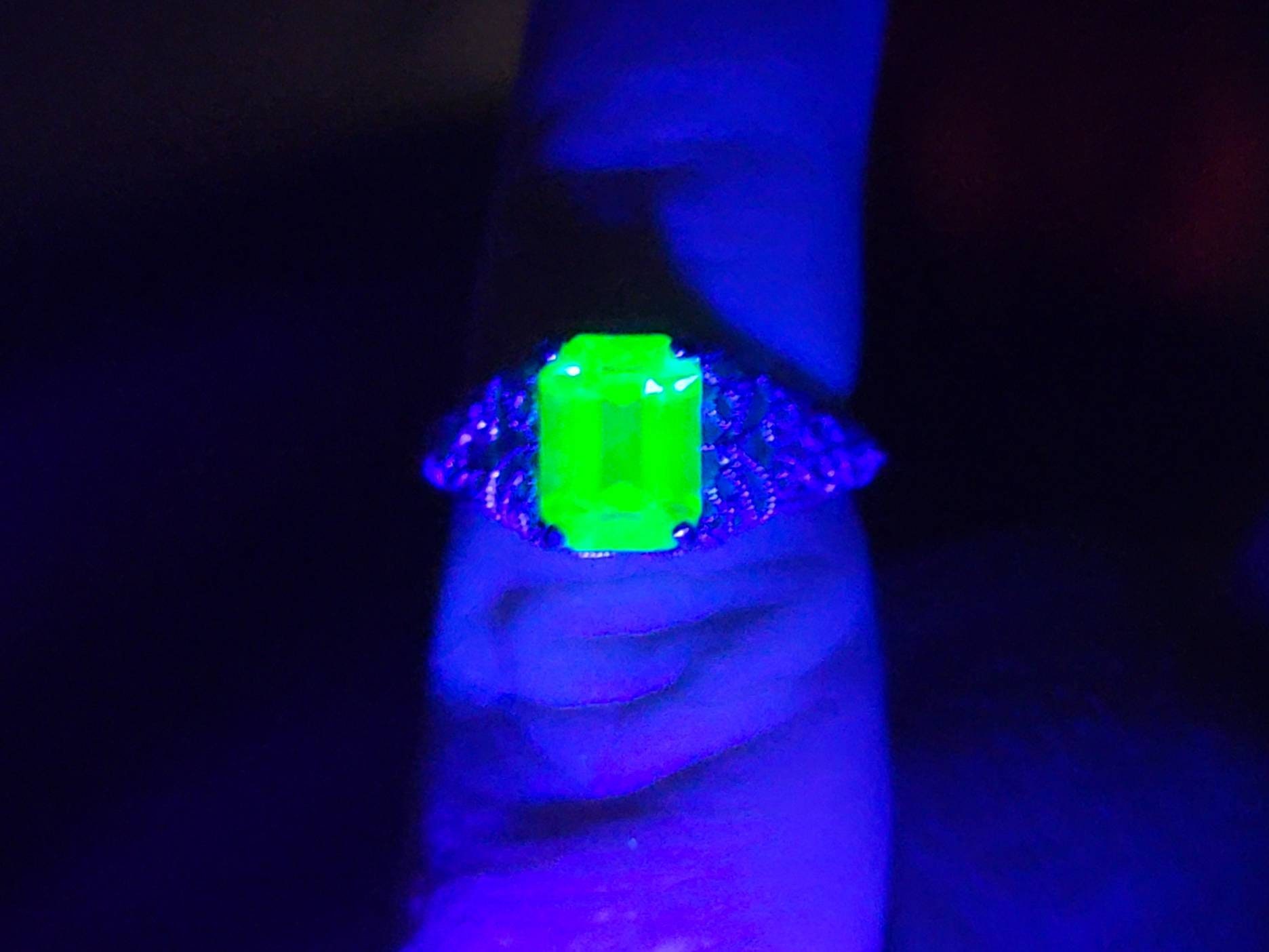 14k Uranium Glass Ring Emerald Cut White Gold Filigree - Etsy