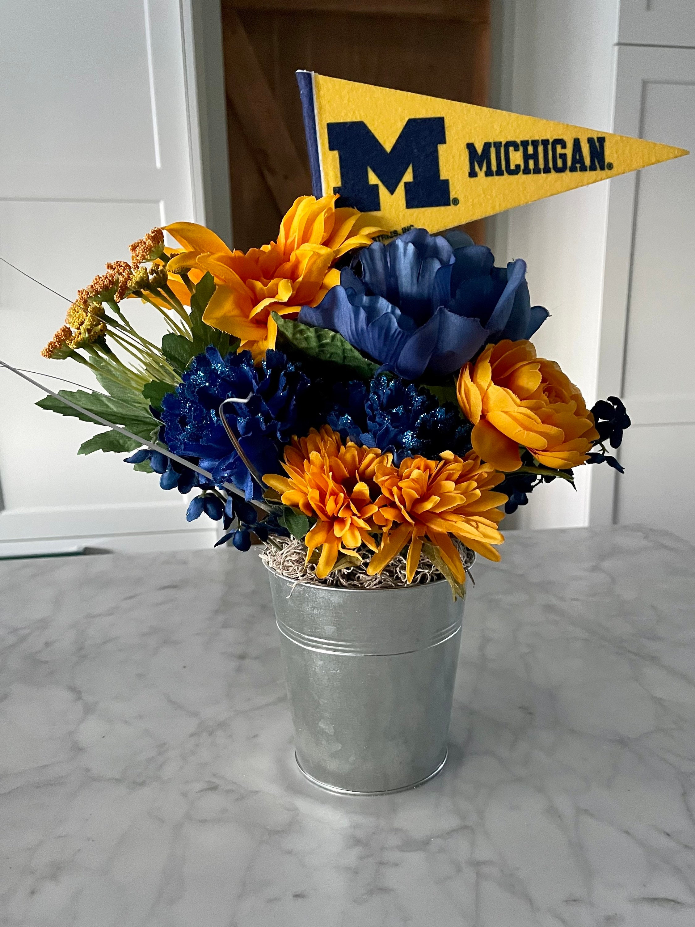 Michigan Wolverines Silk Floral Arrangement - Etsy