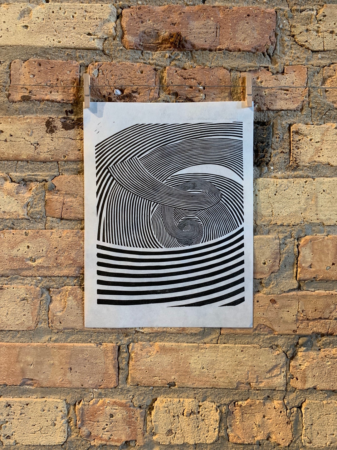 Spiral / Moiré Test 08 | Linocut Print | Hnprints | Optical Illusion ...