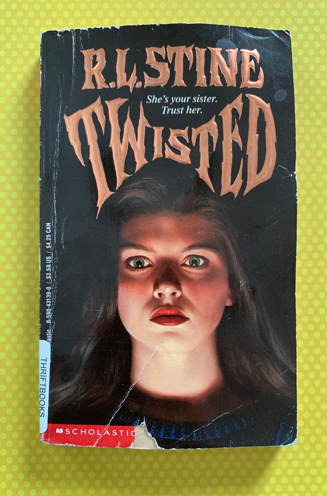 Twisted // R. L. Stine // Young Adult Horror // 1987 // Nostalgia - Etsy