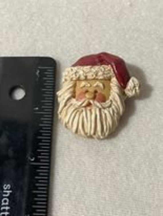 Vintage Santa Claus Pin Gem