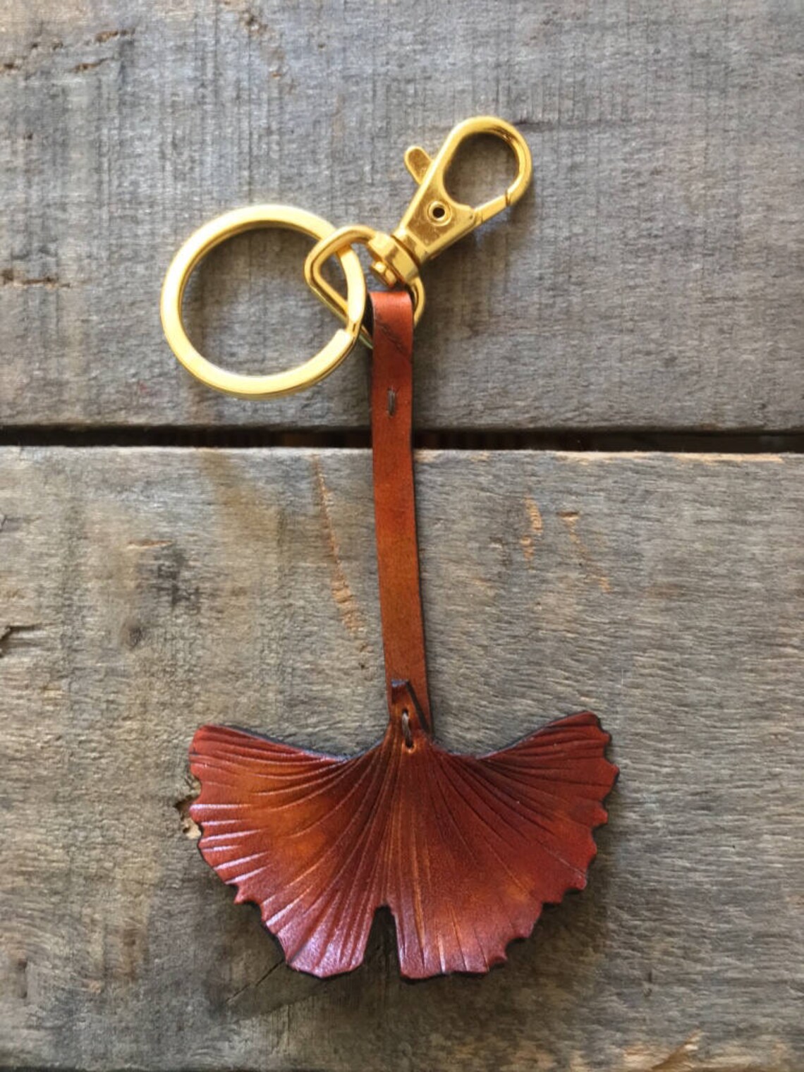 Ginkgo Leaf Leather Keychain/ Hand-tooled Leather Plant Bag - Etsy