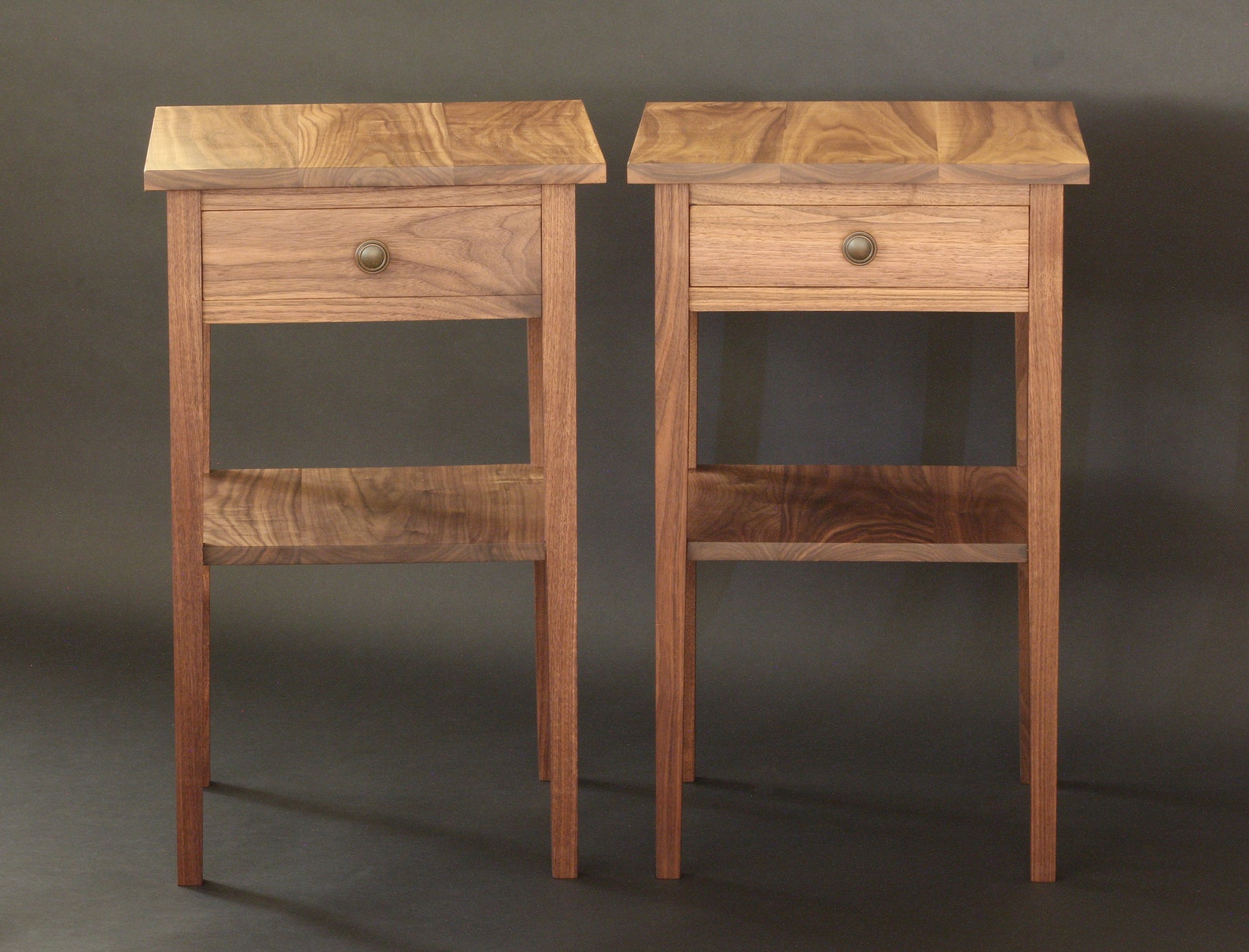 Tapered Leg End Table in Walnut - Etsy