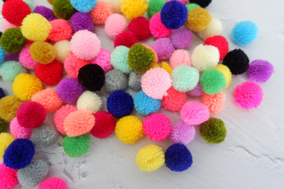 Small Size 50 Pieces Colorful Yarn Pom Poms Party Decoration - Etsy