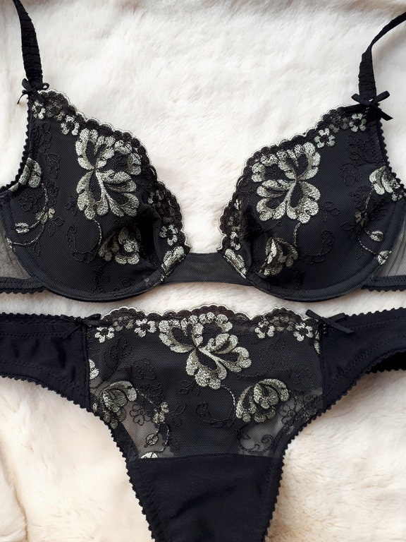 Lace plunge bra sizes US 30AA-42DD cup EUR 65A-95E cup UK | Etsy