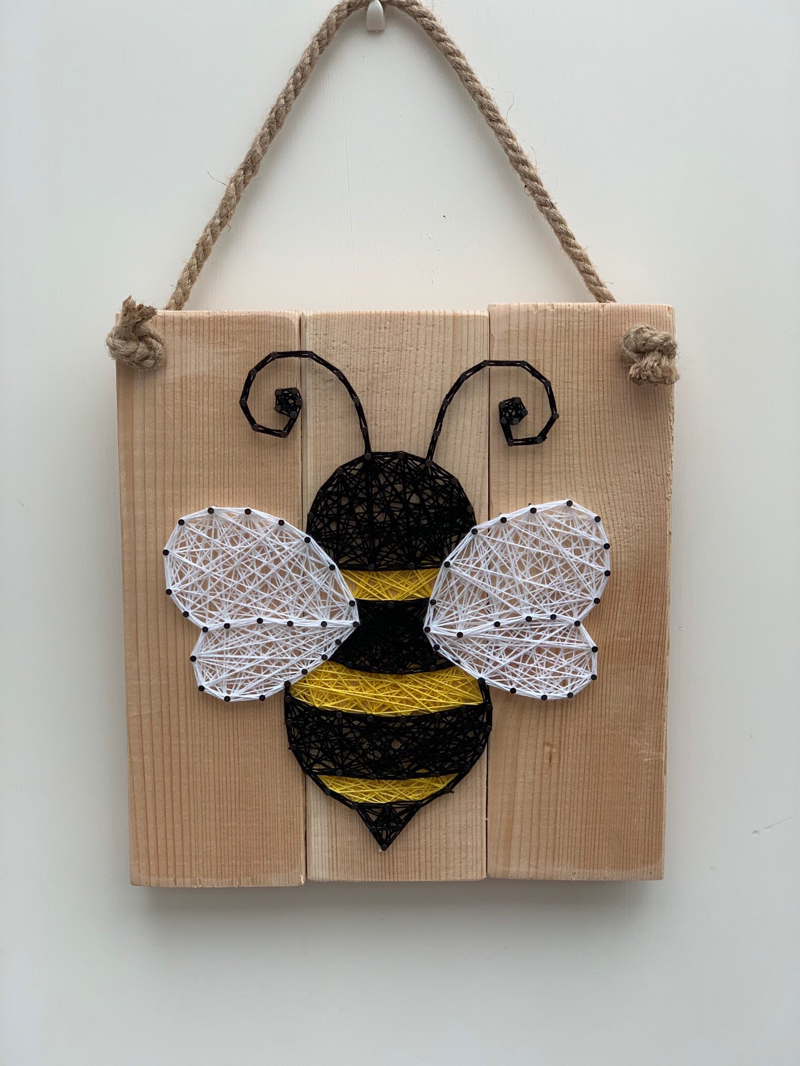 Bumble Bee String Art Bee Handmade Wall Art Home Decor | Etsy UK