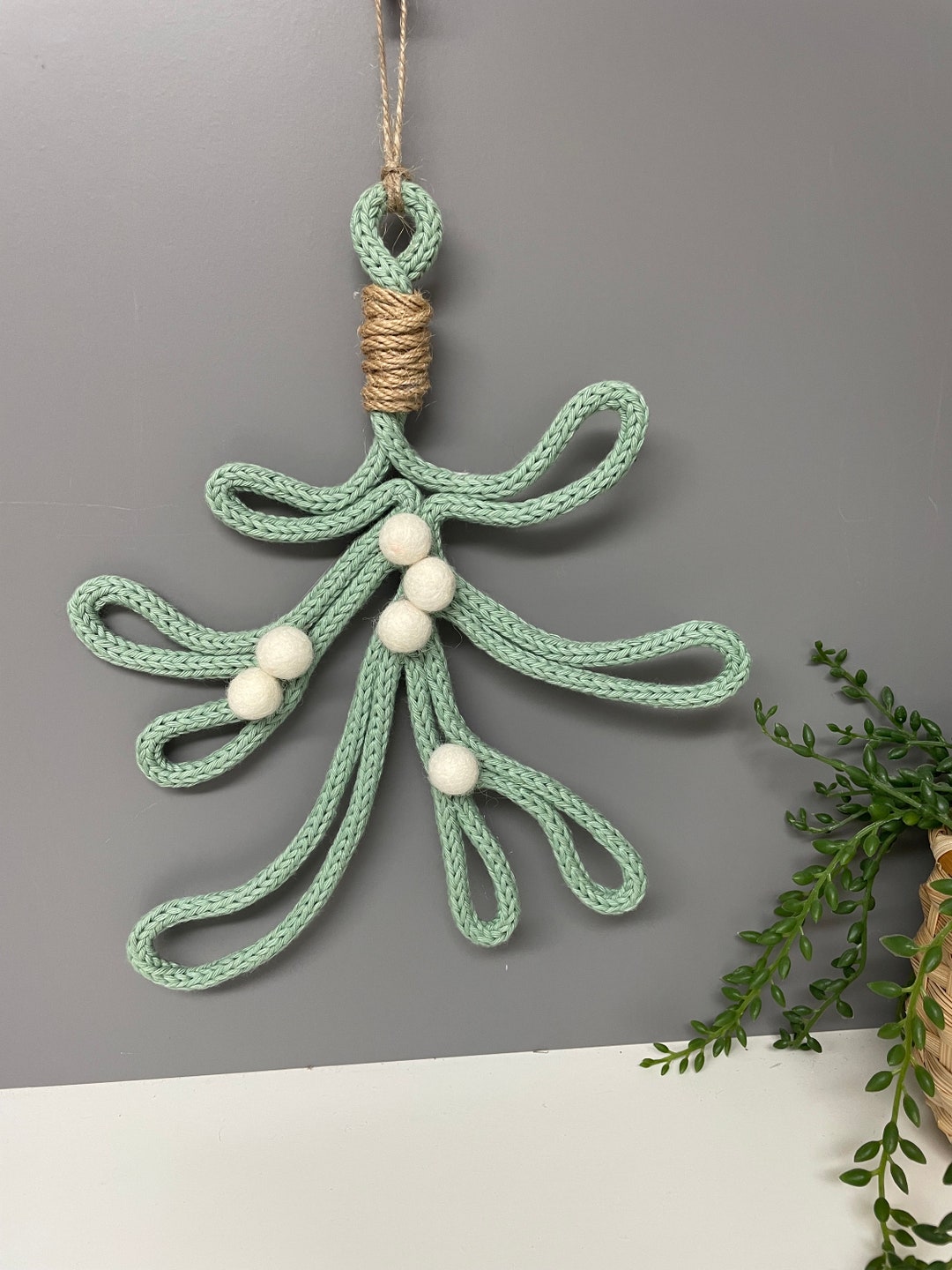 Knitted Wire Mistletoe, Christmas Decor, Wire Shapes, Christmas Gifts ...