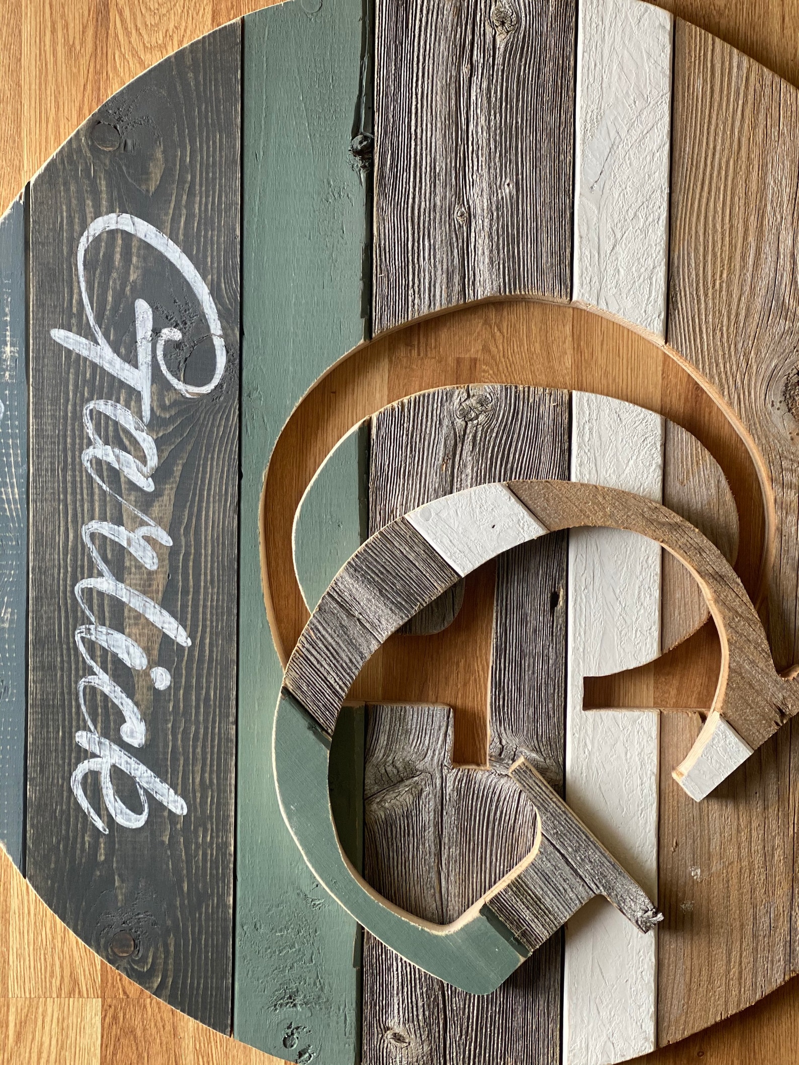 Round CUT OUT Last Name Letter Rustic Monogram Round Custom - Etsy
