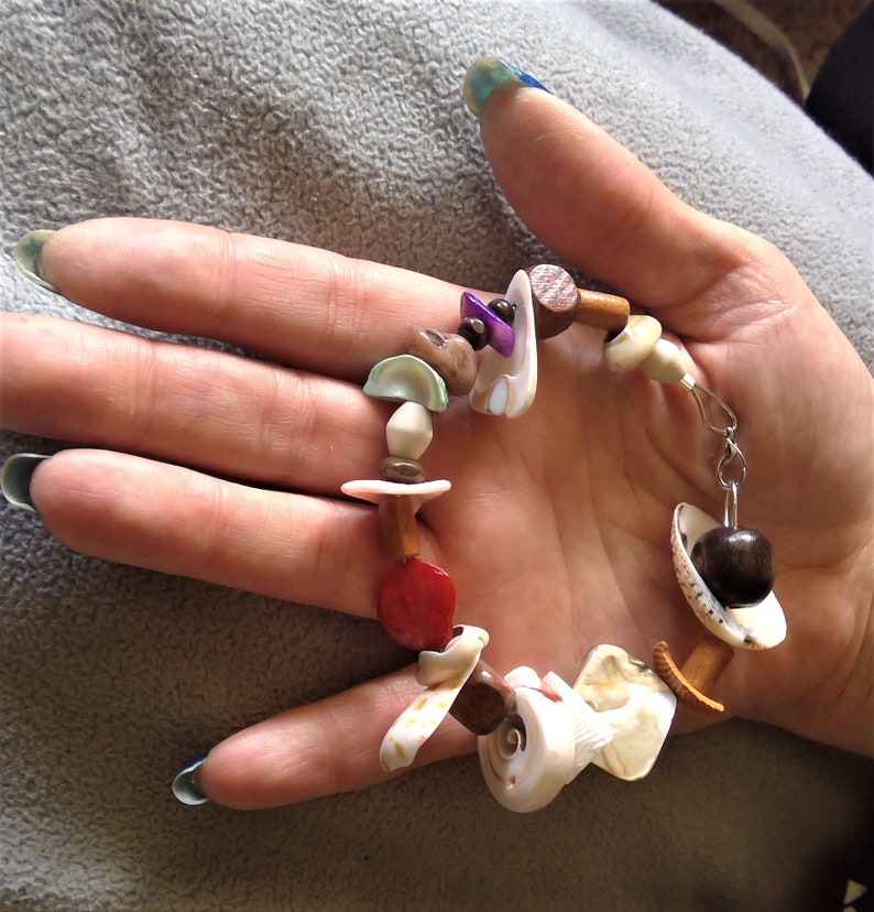 Seashell Beaded Bracelet - Etsy