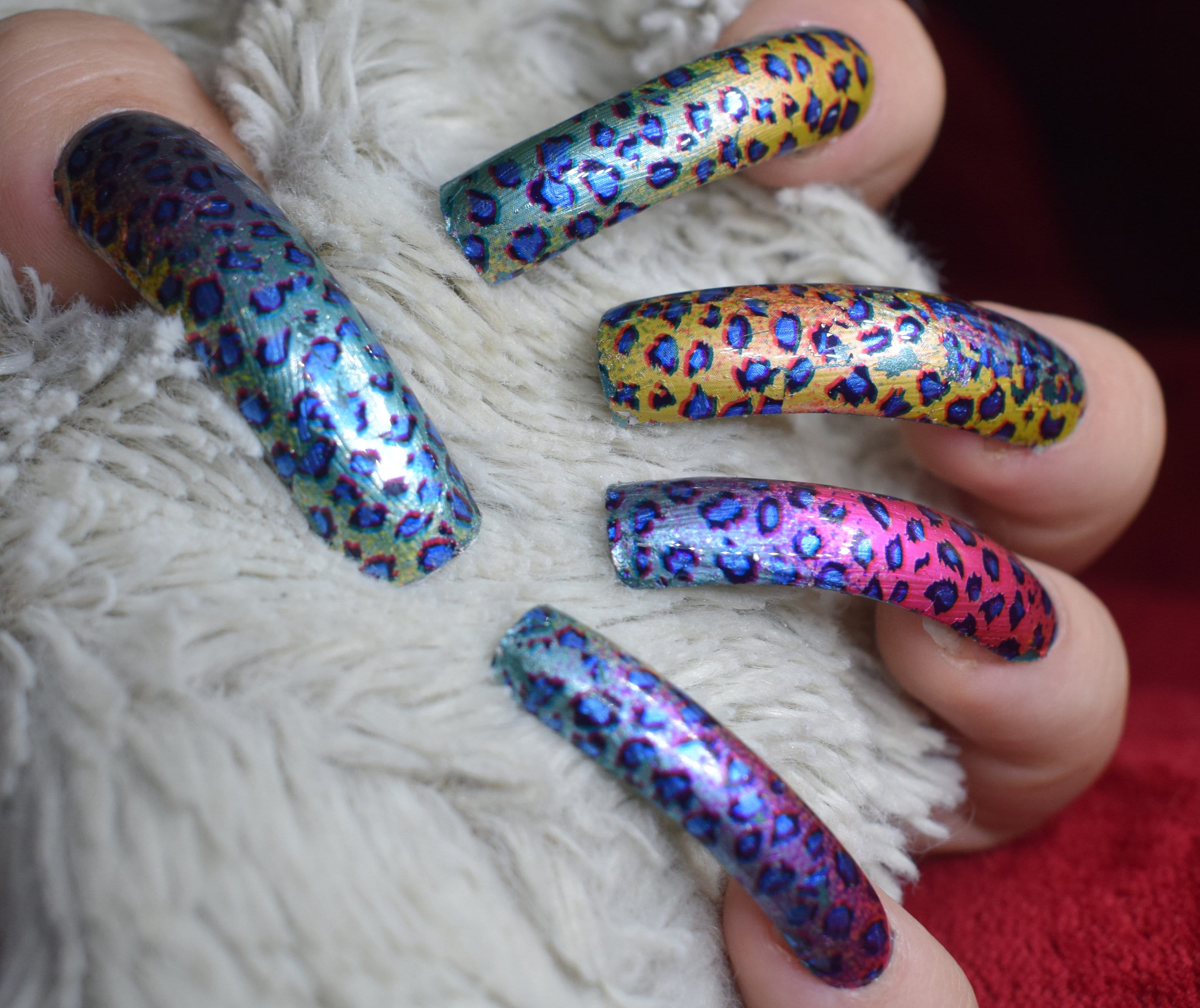 Curved Nails Designs