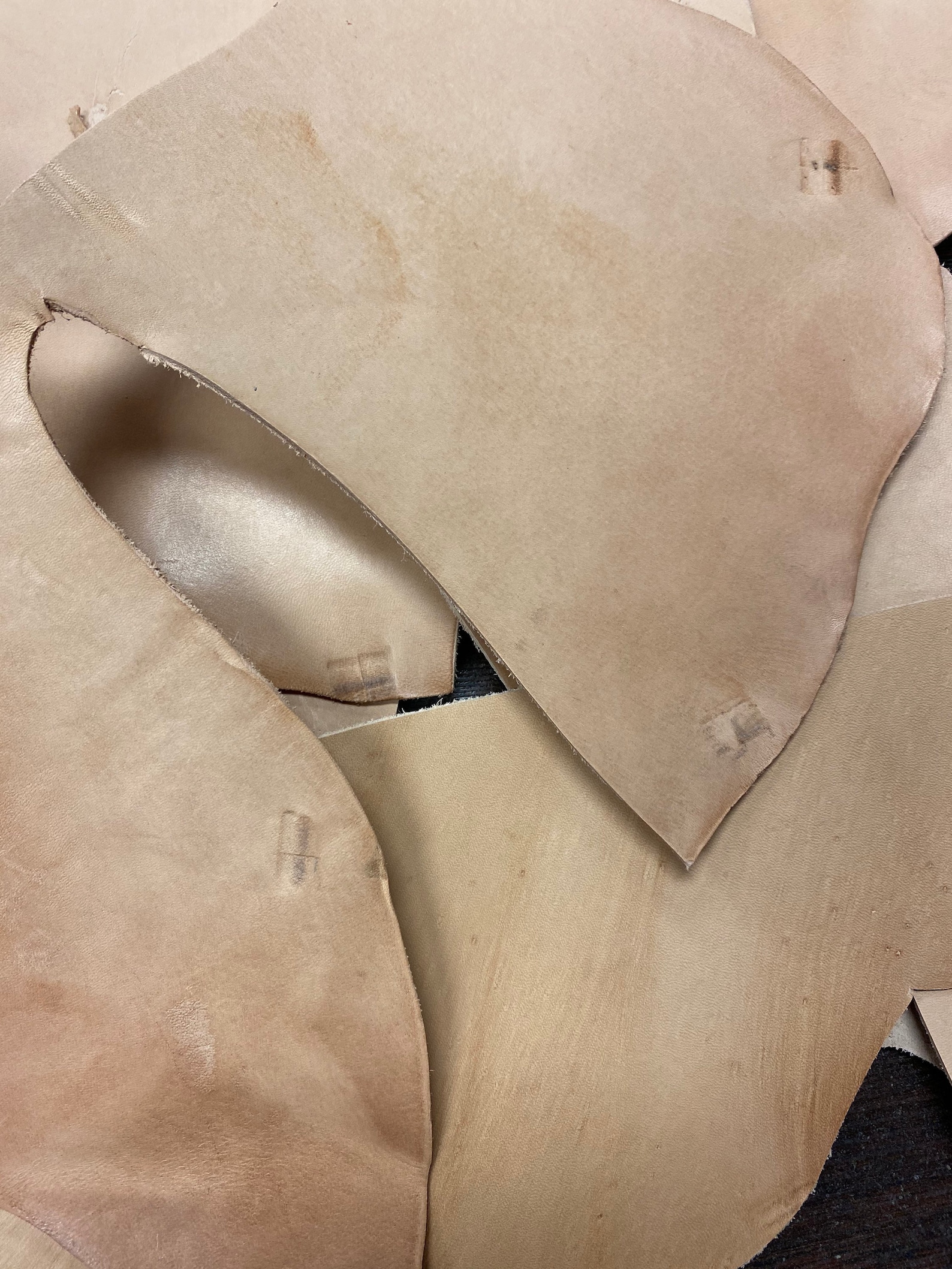 Vegetable Tanned Leather Remnants Leather Scrap 1lb - Etsy