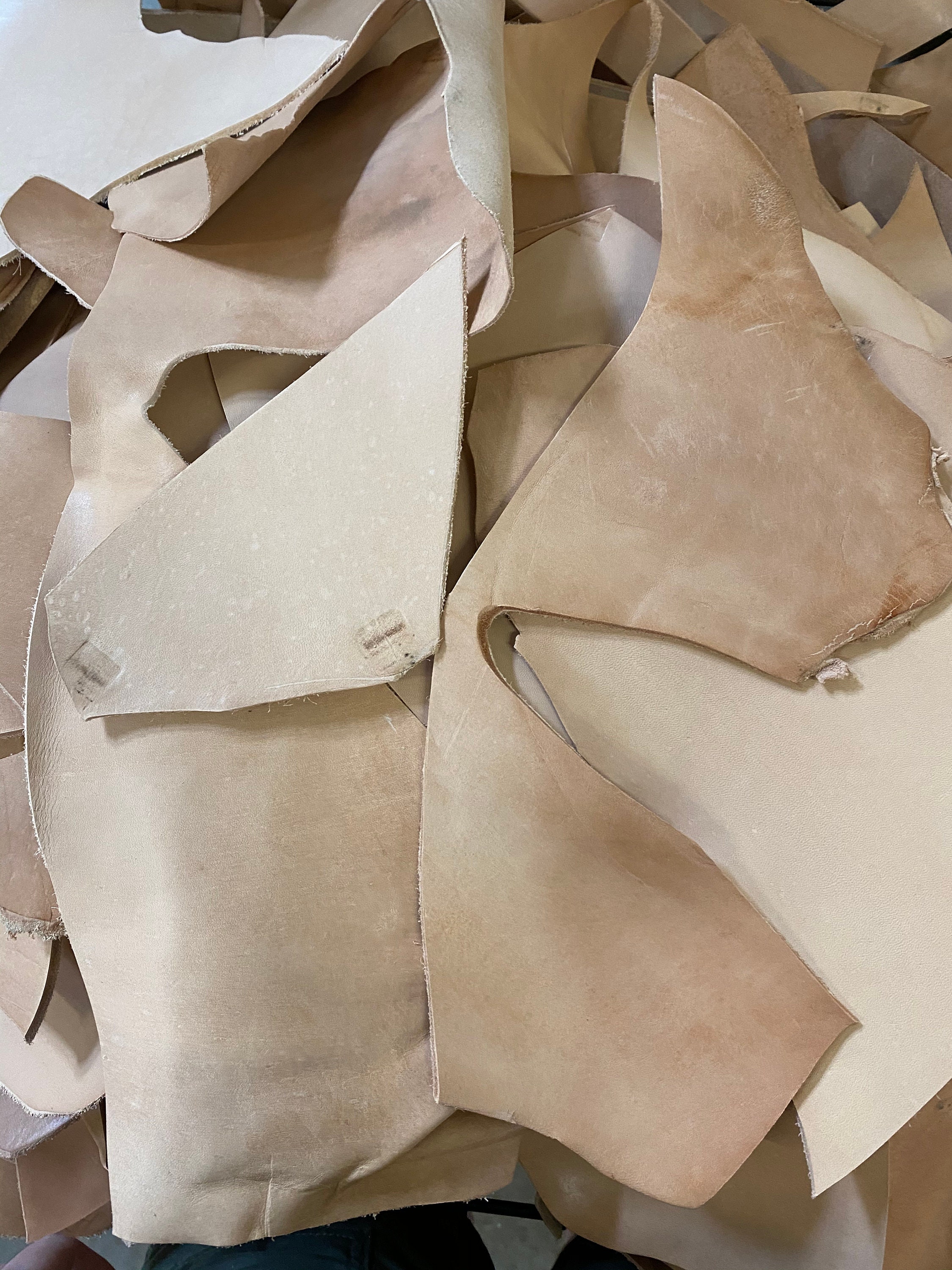 Vegetable Tanned Leather Remnants Leather Scrap - Etsy