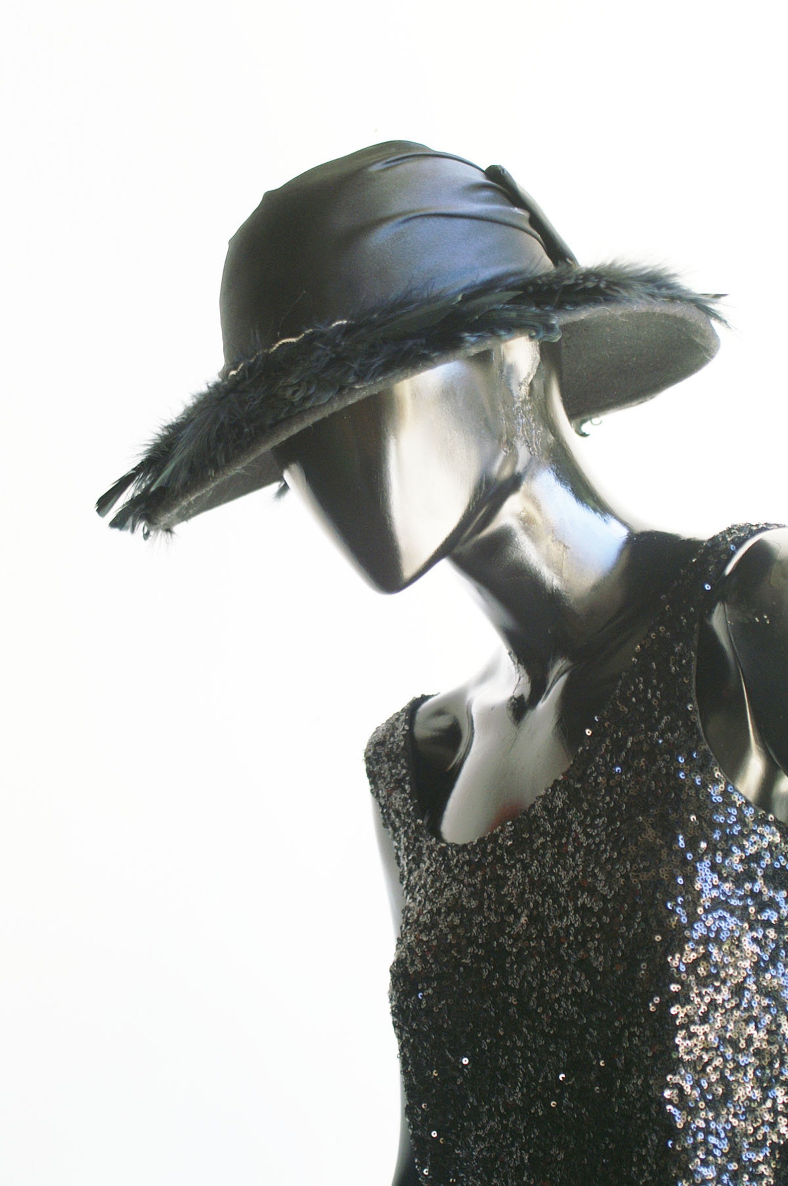 Vintage Whittall & Shon Black Felt Wool Hat W/ Feather Brim US Size ...