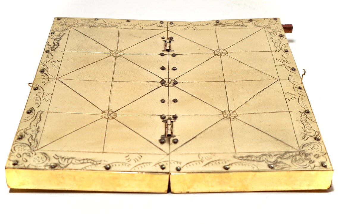 Nepalese Board Games 15x7.5x3.5cm Bagh Chal | Etsy