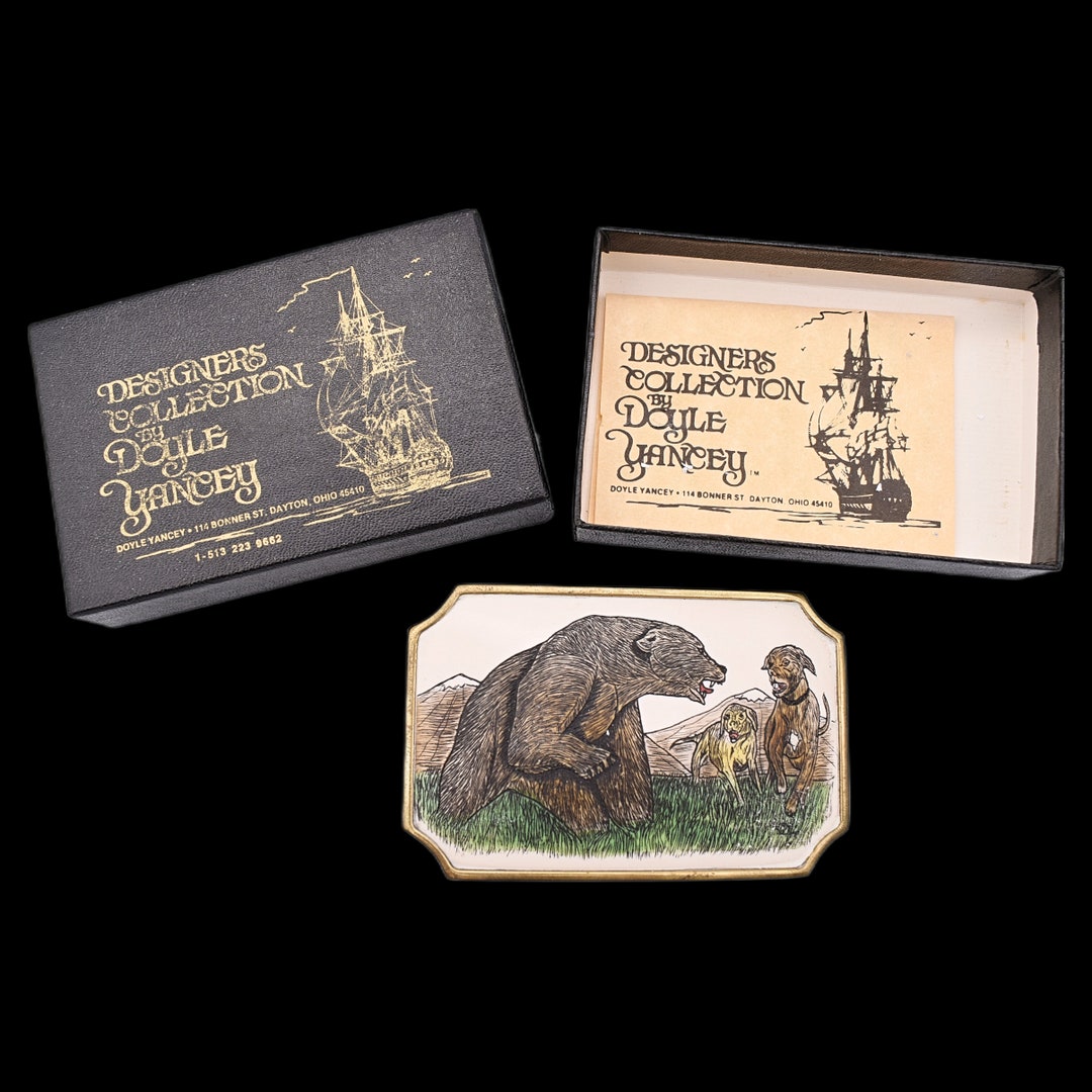 Doyle Yancey Brown Bear Hunting Dogs 1970s Vintage Belt Buckle - Etsy