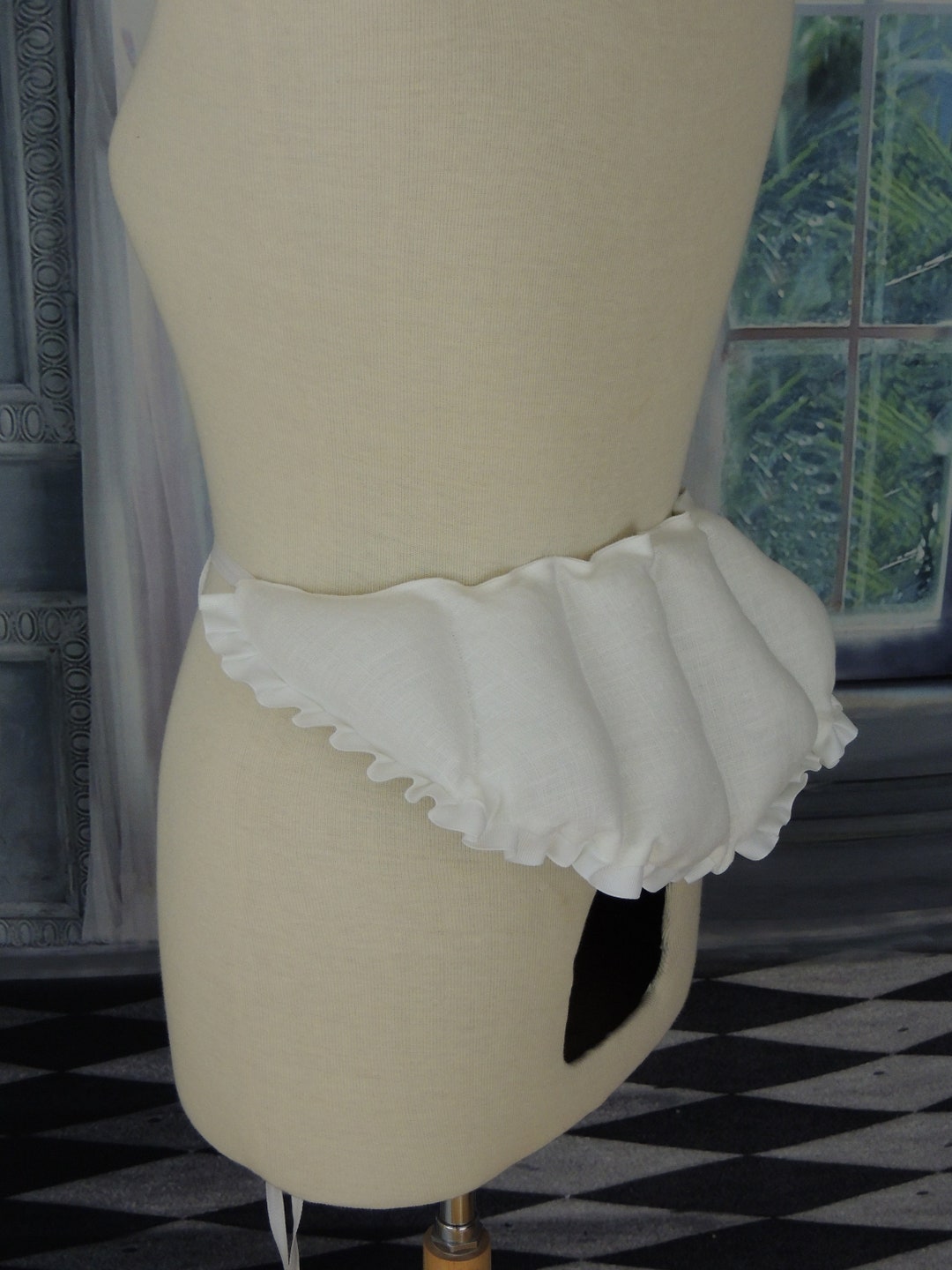 18th Century rump or bum Pad, Colonial & Georgian Era, Historically ...