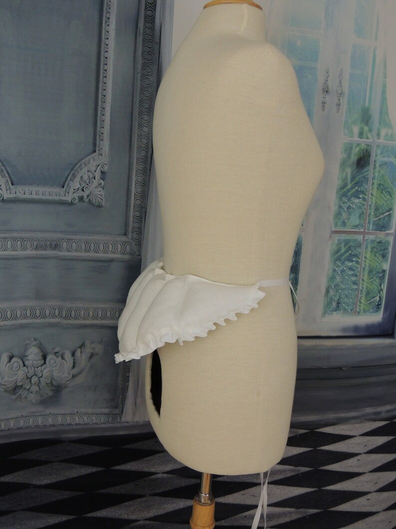 18th Century rump or bum Pad Colonial - Etsy