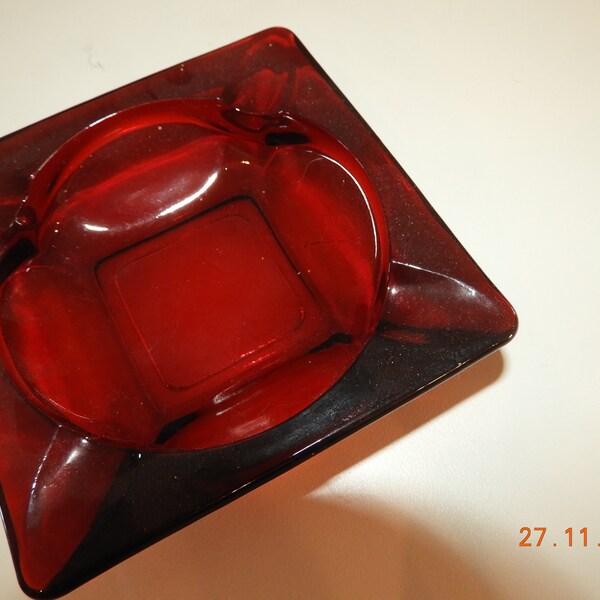 Red Glass Ashtray - Etsy