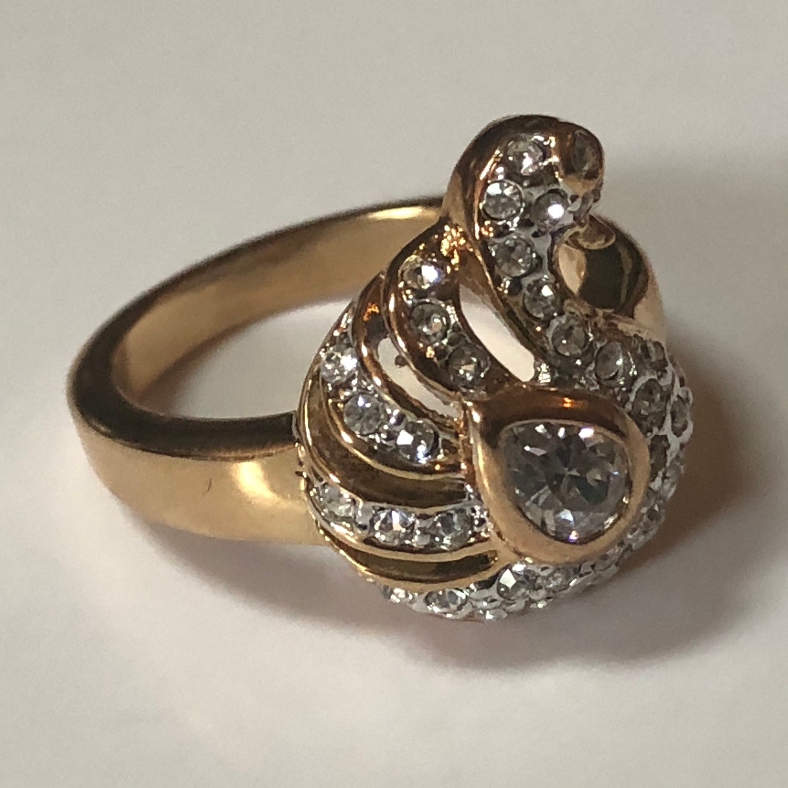 Beautiful Crystal Swan Ring Swan Ring Size 6 Costume Jewelry - Etsy