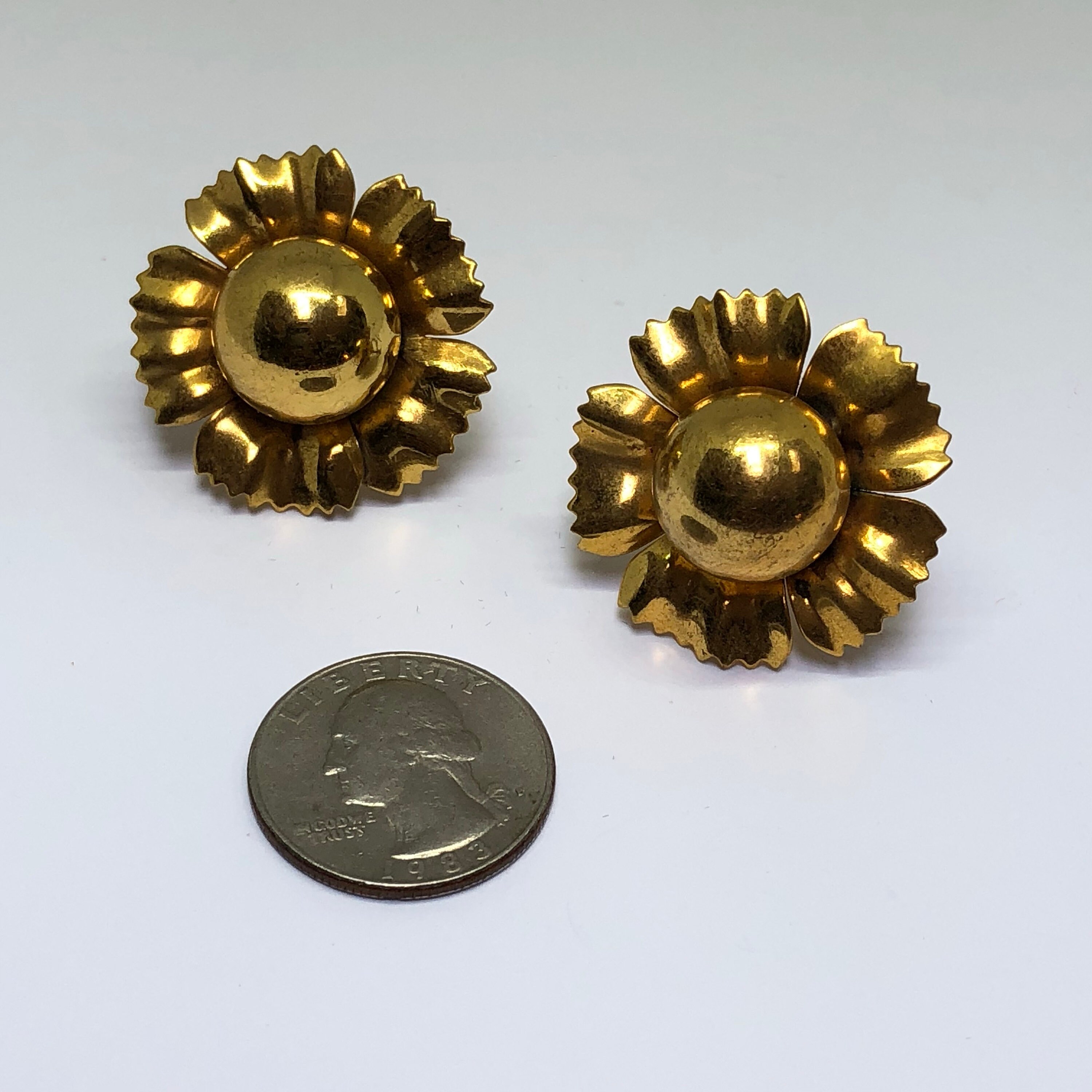 Flower Earrings Vintage Flower Screw Back Earrings | Etsy