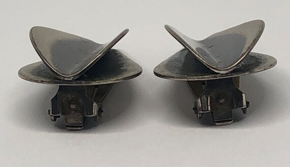 Sterling Silver Clip On Earrings, Signed Sterling T2 - Gem