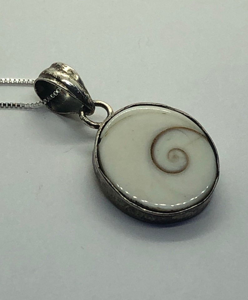 Silver Shell Necklace 20 L - Etsy