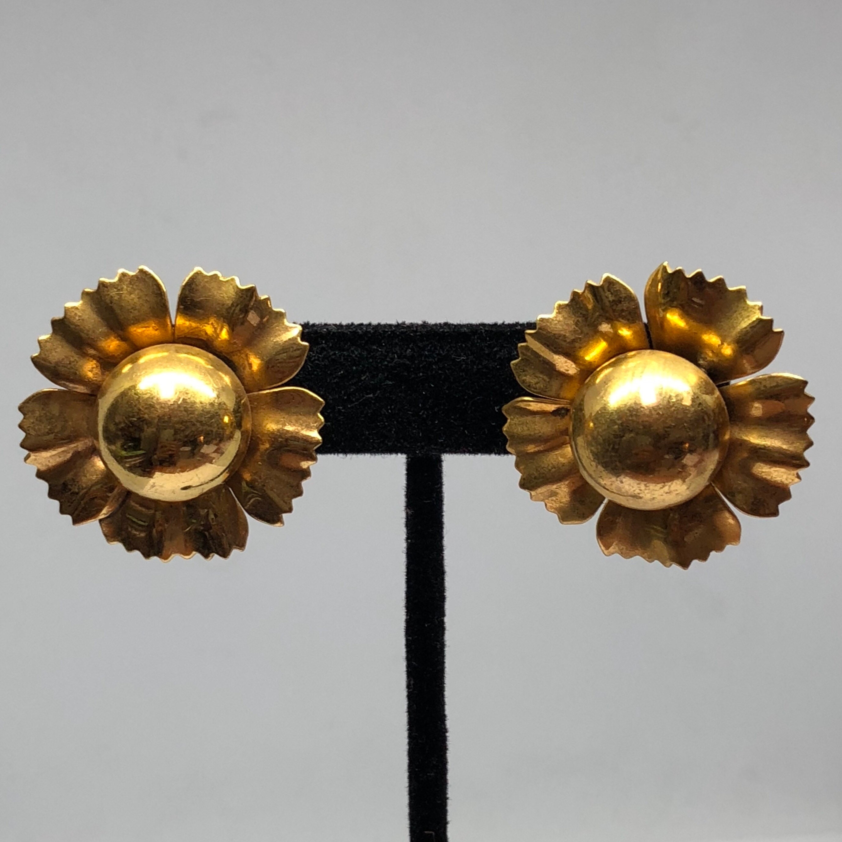 Flower Earrings Vintage Flower Screw Back Earrings | Etsy