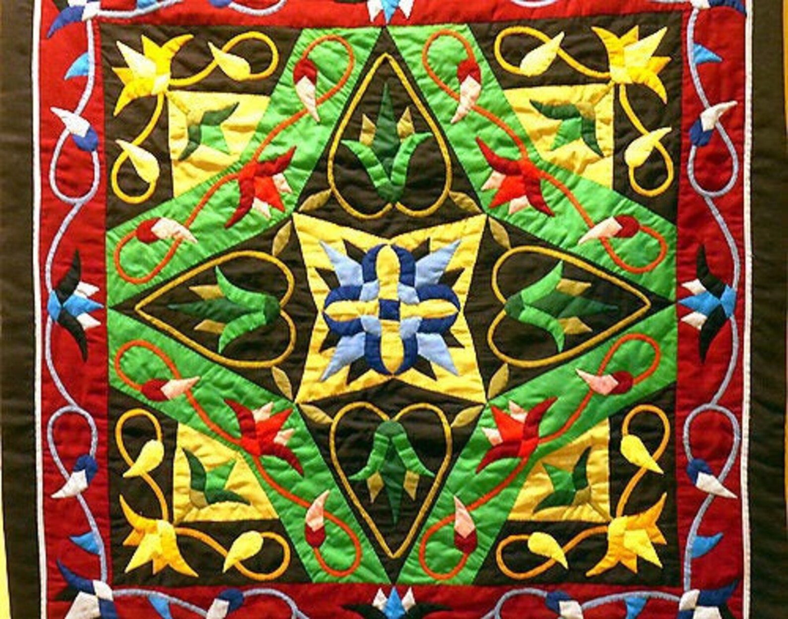 Hand-sewn Egyptian Embroidered Patchwork in Different Styles and Colors ...