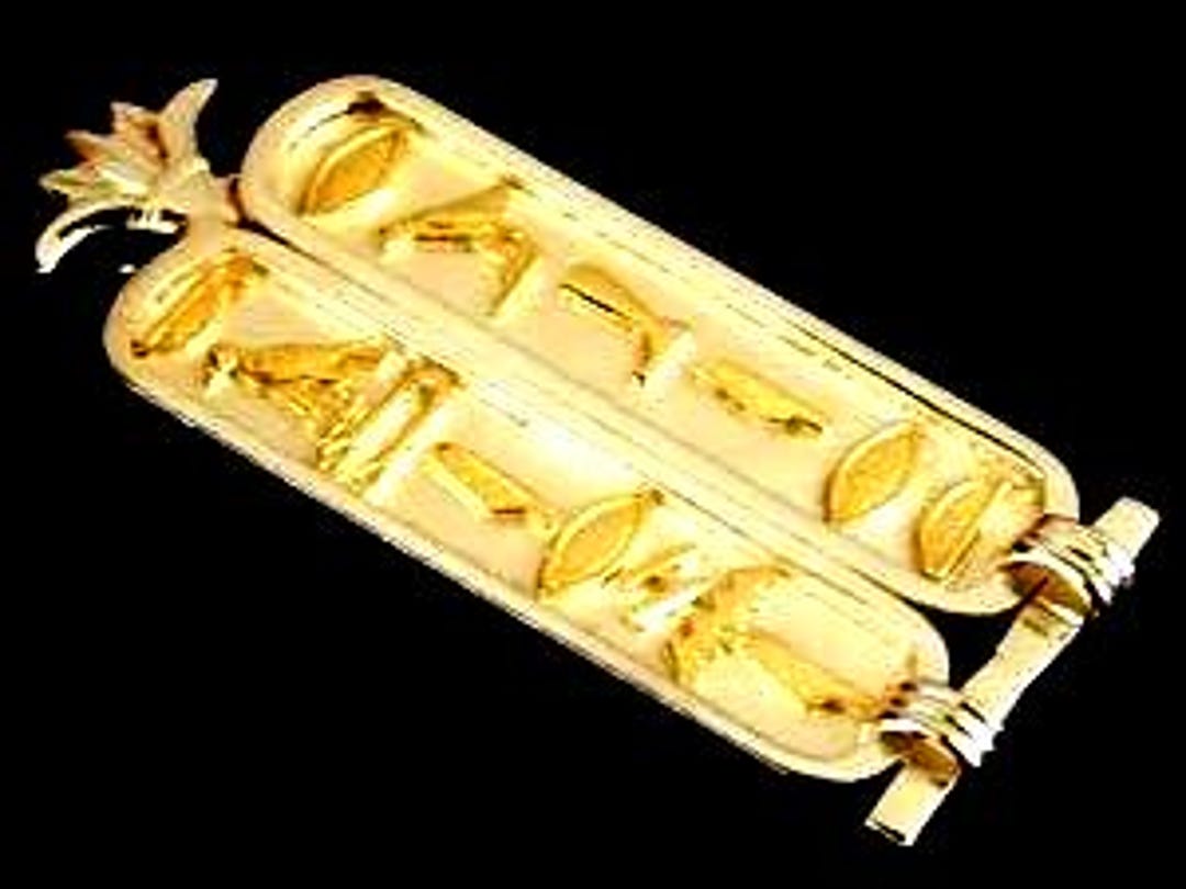 14K Solid Gold Doubled Cartouche With Lotus Flower Custom Hieroglyphic ...
