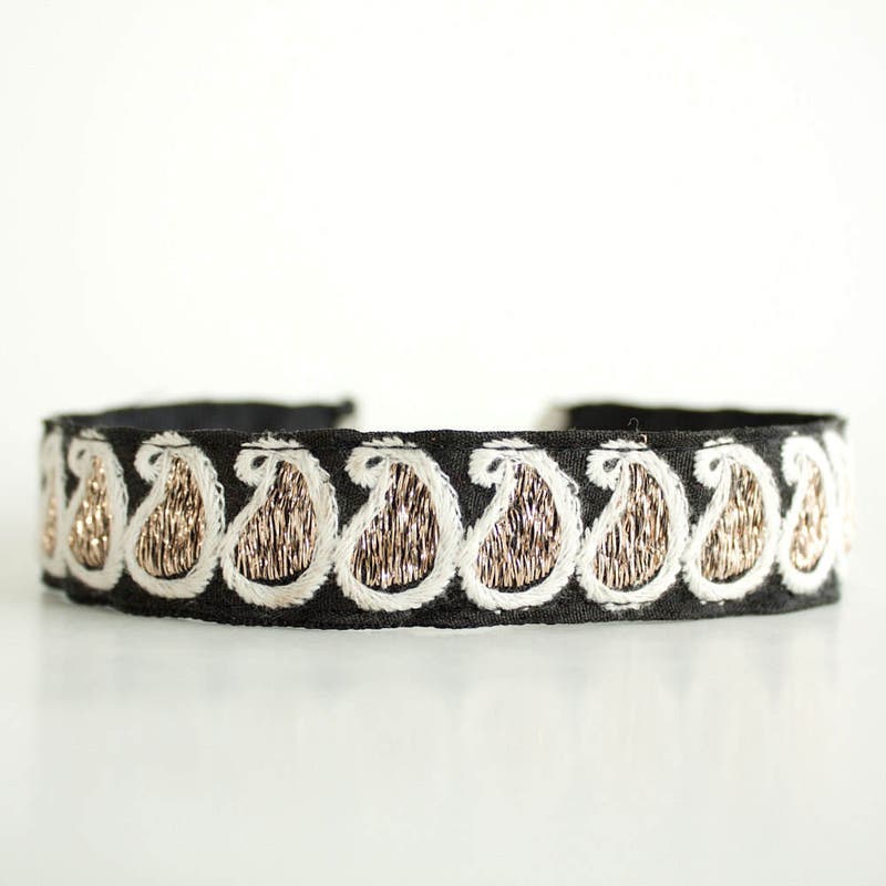 Paisley Necklace - Etsy