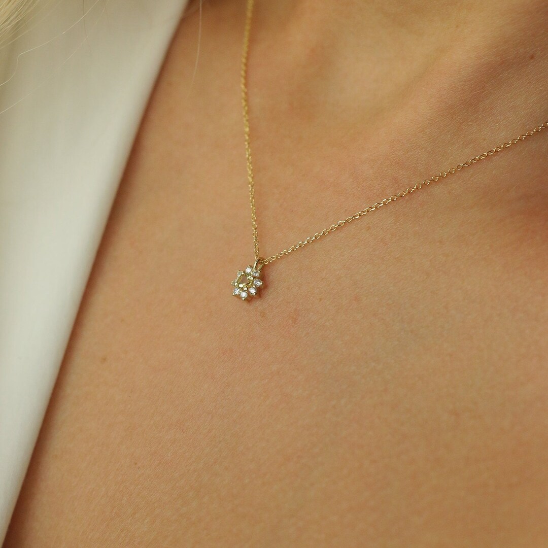 Diamond Flower Necklace With Heliodor Stone,diamonds and Yellow Beryl ...