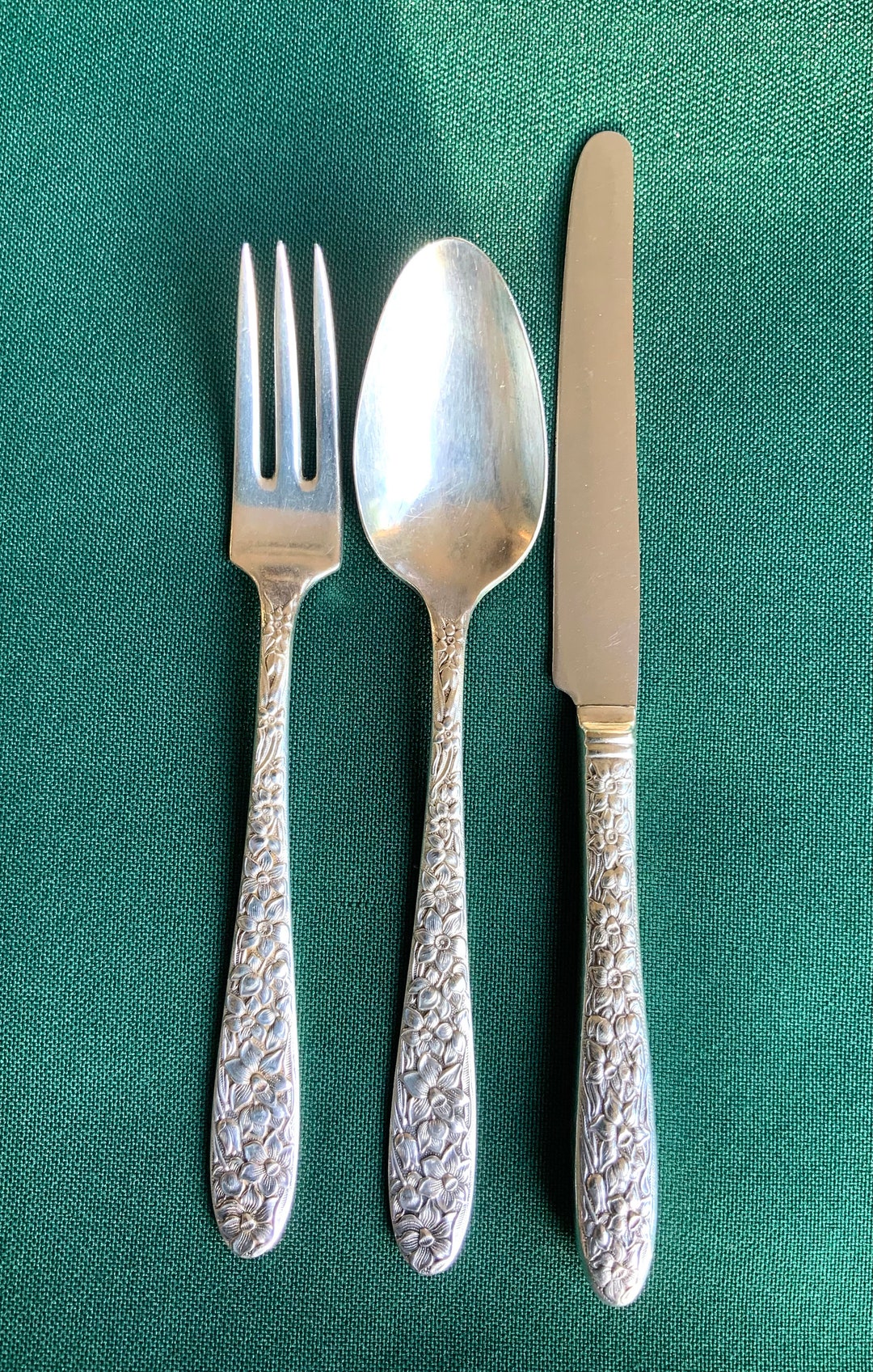 3 Piece Vintage Childrens Flatware With Silverplate Repousse Daffodil ...